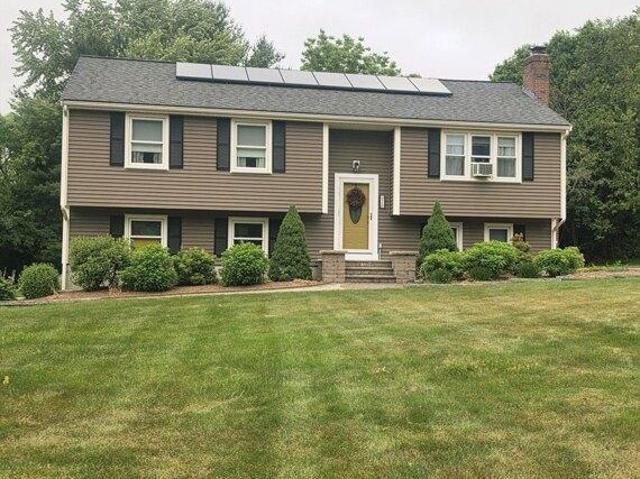 3 bedroom, Franklin MA 02038 104716359