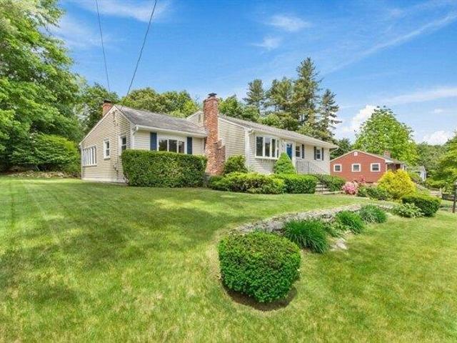 3 bedroom, Franklin MA 02038 103966074