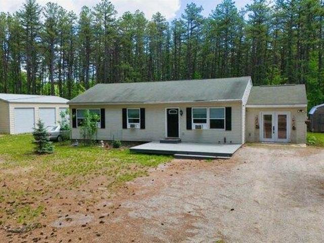 3 bedroom, Freedom NH 03836 105094931