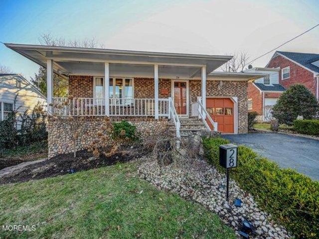 3 bedroom, Freehold NJ 07728 LS102316823