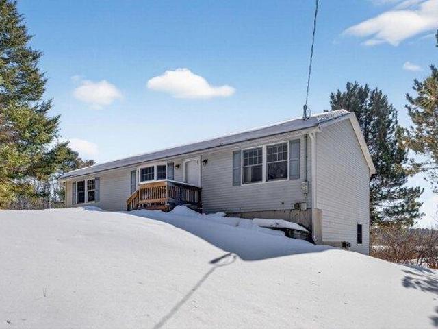 3 bedroom, Freeport ME 04032 LS101603253