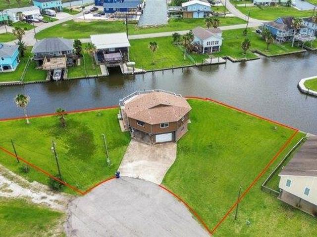 3 bedroom, Freeport TX 77541 94564373