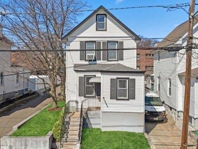 3 bedroom, Kearny NJ 07032 LS102824296