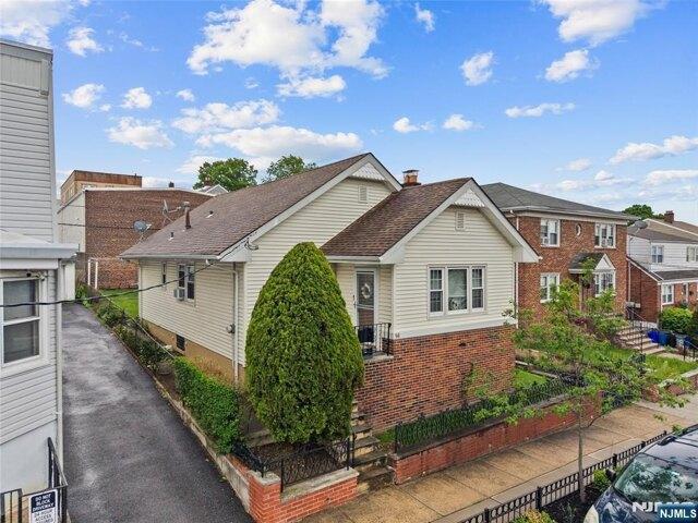 3 bedroom, Kearny NJ 07032 102317160