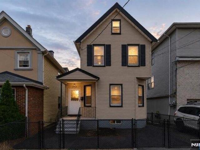3 bedroom, Kearny NJ 07032 104921933