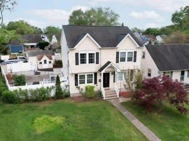 3 bedroom, Kenilworth NJ 07033 103159963