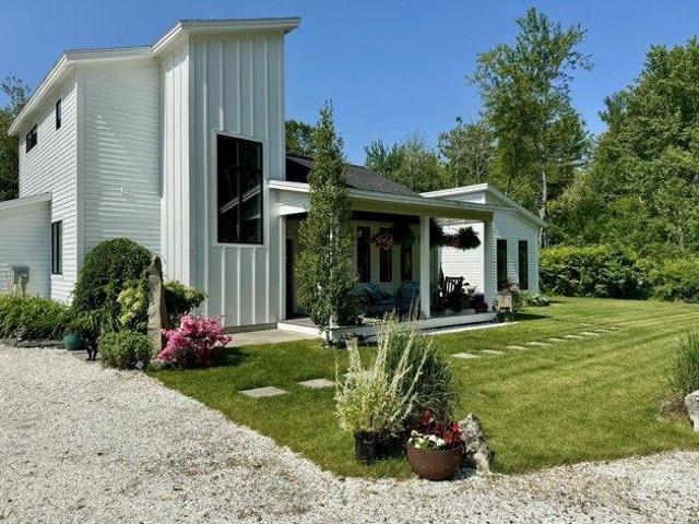 3 bedroom, Kennebunk ME 04043 104853026