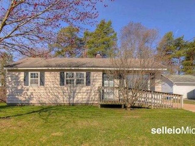 3 bedroom, Kentwood MI 49508 94405600