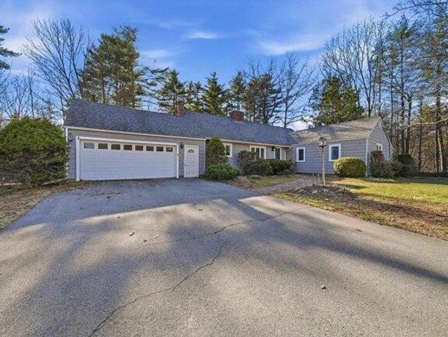 3 bedroom, Kingston NH 03848 102669384