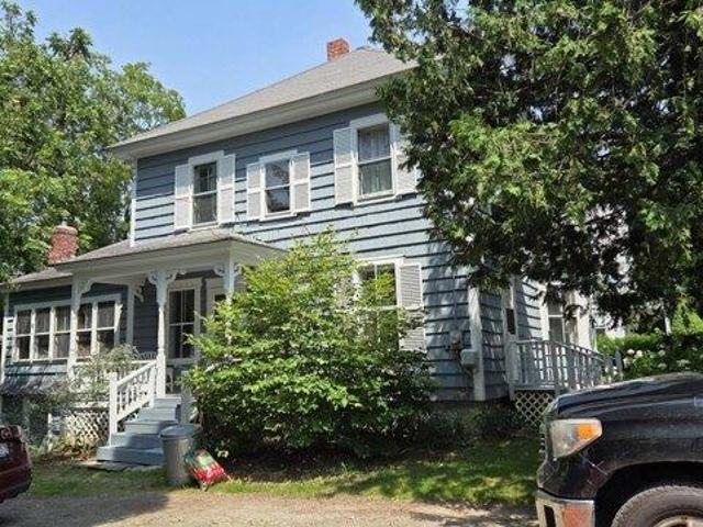 3 bedroom, Houlton ME 04730 102256725