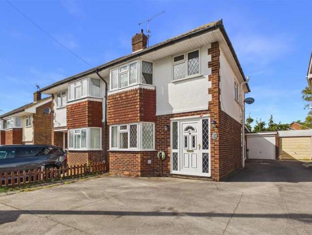 3 Bedroom Semi Detached House