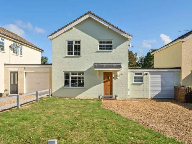 3 Bedroom Semi Detached House