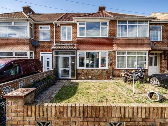 3 Bedroom Terraced House
