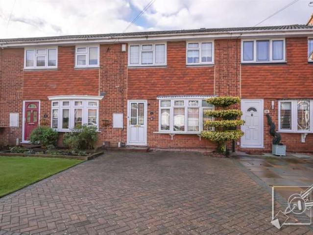 3 Bedroom Terraced House