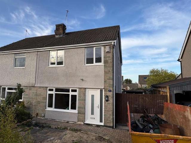 3 Bedroom Semi Detached House