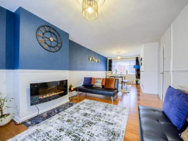 3 Bedroom House Coventry Coventry 65826224