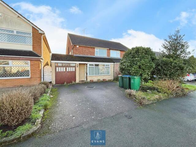3 Bedroom House Coventry West Midlands 99608351