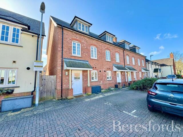 3 Bedroom House Colchester Essex 100456802