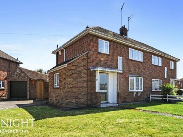 3 Bedroom House Colchester Essex 101931615