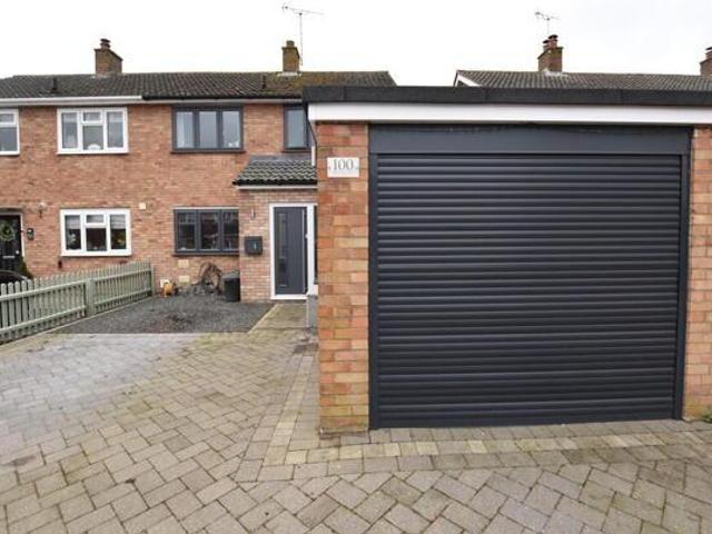 3 Bedroom House Colchester Essex 101231692