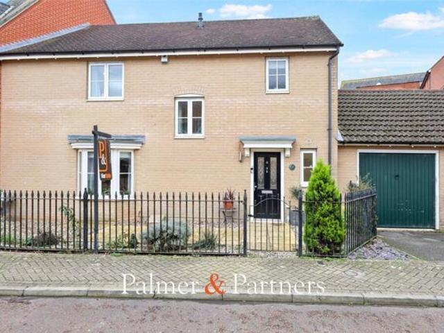 3 Bedroom House Colchester Essex LS100615181