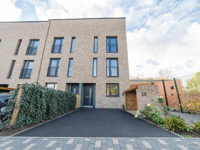 3 Bedroom House Collyhurst Collyhurst 99688339