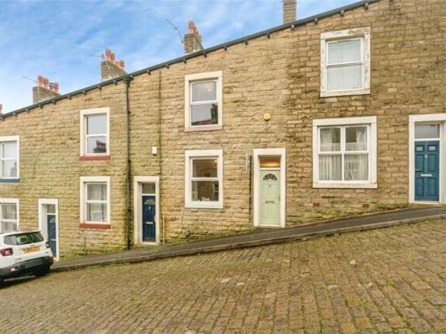 3 Bedroom House Colne Lancashire LS101675237