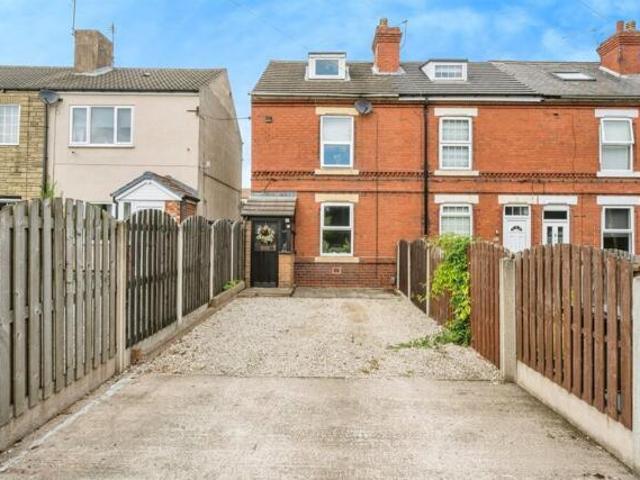 3 Bedroom House Conisbrough Conisbrough LS99436986
