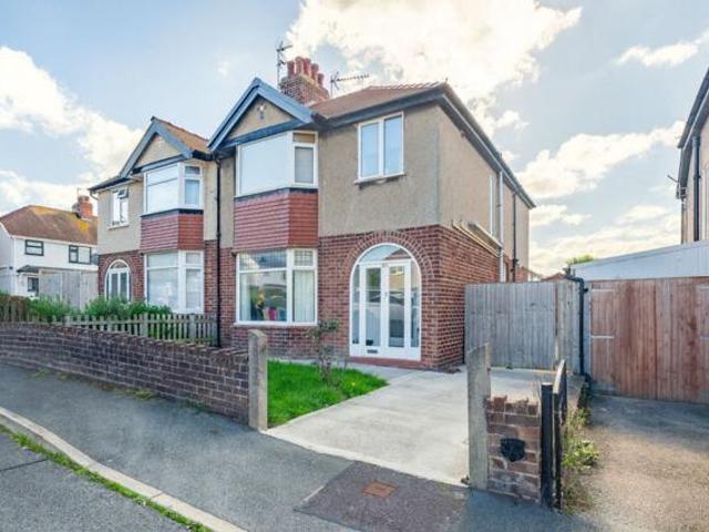 3 Bedroom House Conwy Conwy 98205302
