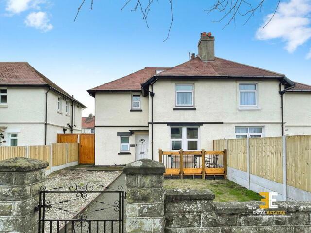 3 Bedroom House Conwy Conwy 99092438