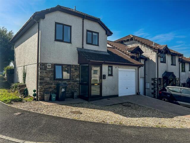3 Bedroom House Cornwell Cornwall 99237042