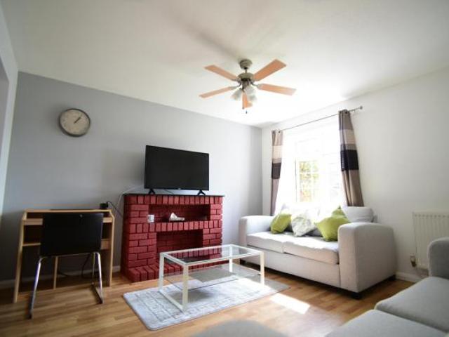 3 Bedroom House Cambridge Cambridge LS74258519