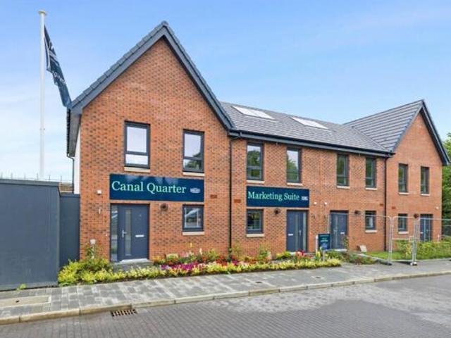 3 Bedroom House Canal Quarter Canal Quarter LS100342802