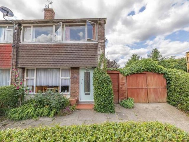 3 Bedroom House Canterbury Kent LS99161853