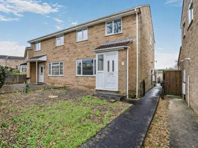 3 Bedroom House Castle Cary Somerset LS100786502