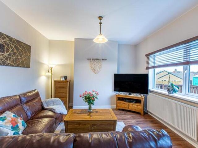 3 Bedroom House Castleford Wakefield LS98119634