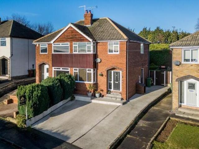 3 Bedroom House Castleford Wakefield LS99029545