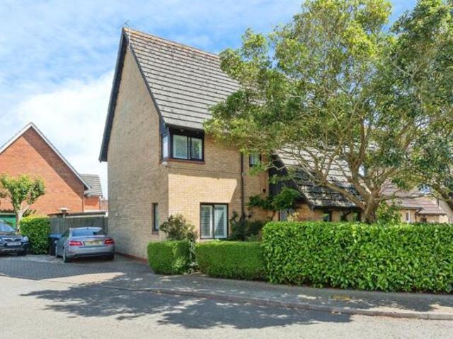 3 Bedroom House Castlethorpe Northamptonshire 101100136