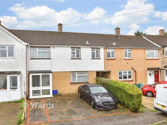 3 Bedroom House Chatham Kent LS100024054