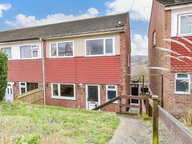 3 Bedroom House Chatham Kent 100685281