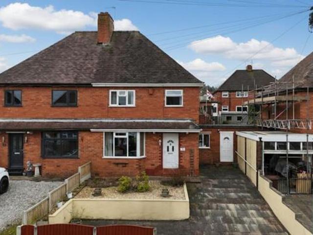 3 Bedroom House Cheadle Staffordshire 99808584