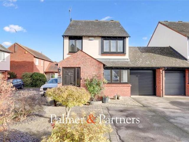 3 Bedroom House Chelmsford Essex 98649055