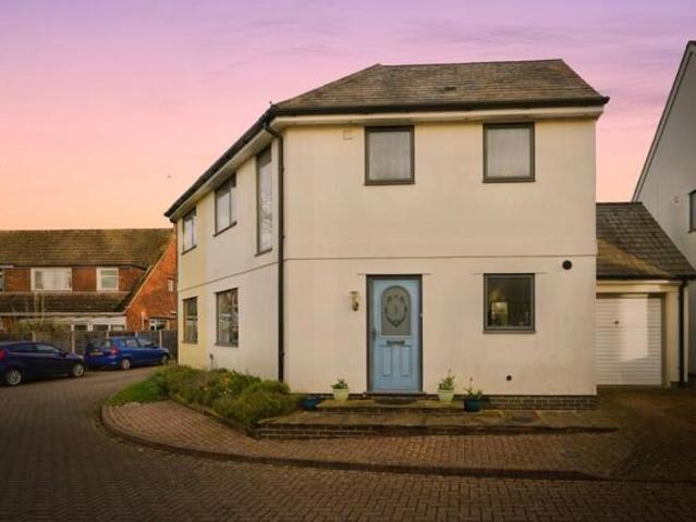 3 Bedroom House Cheltenham Gloucestershire LS101674888