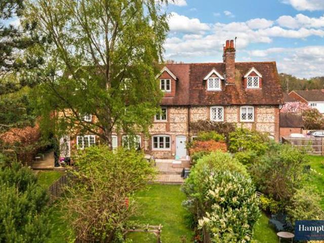 3 Bedroom House Chesham Buckinghamshire 101995998