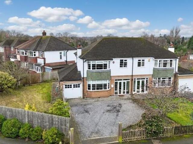 3 Bedroom House Cheshire East Cheshire East 98834265
