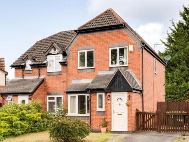 3 Bedroom House Chester Flintshire 101892015