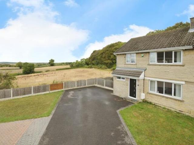 3 Bedroom House Chesterfield Derbyshire 98434446