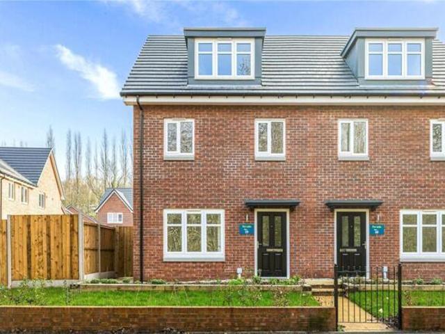 3 Bedroom House Chesterfield Derbyshire LS101168685