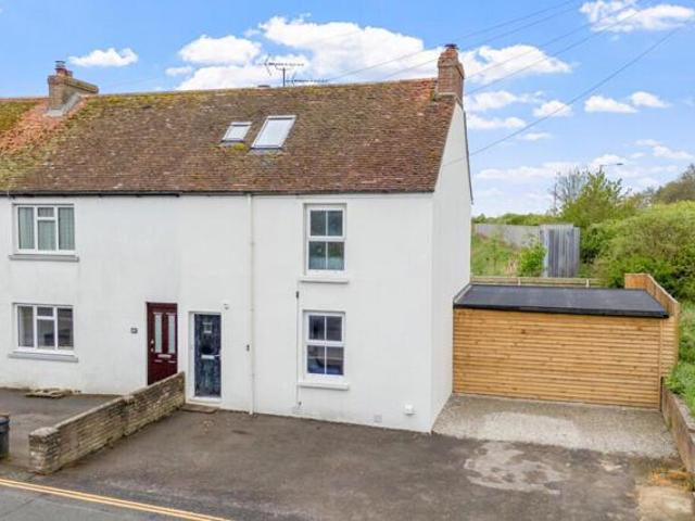 3 Bedroom House Chichester West Sussex 101119388