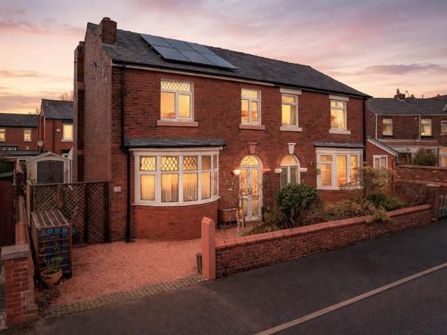3 Bedroom House Chorley Lancashire 101316259